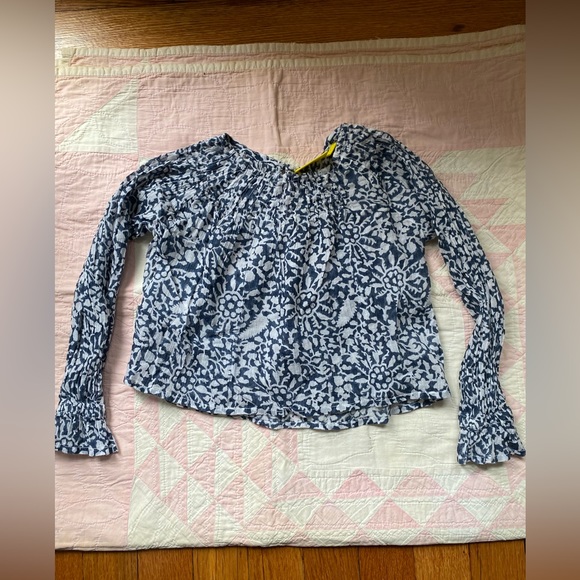 Roberta Roller Rabbit | Shirts & Tops | Euc Roberta Roller Rabbit ...